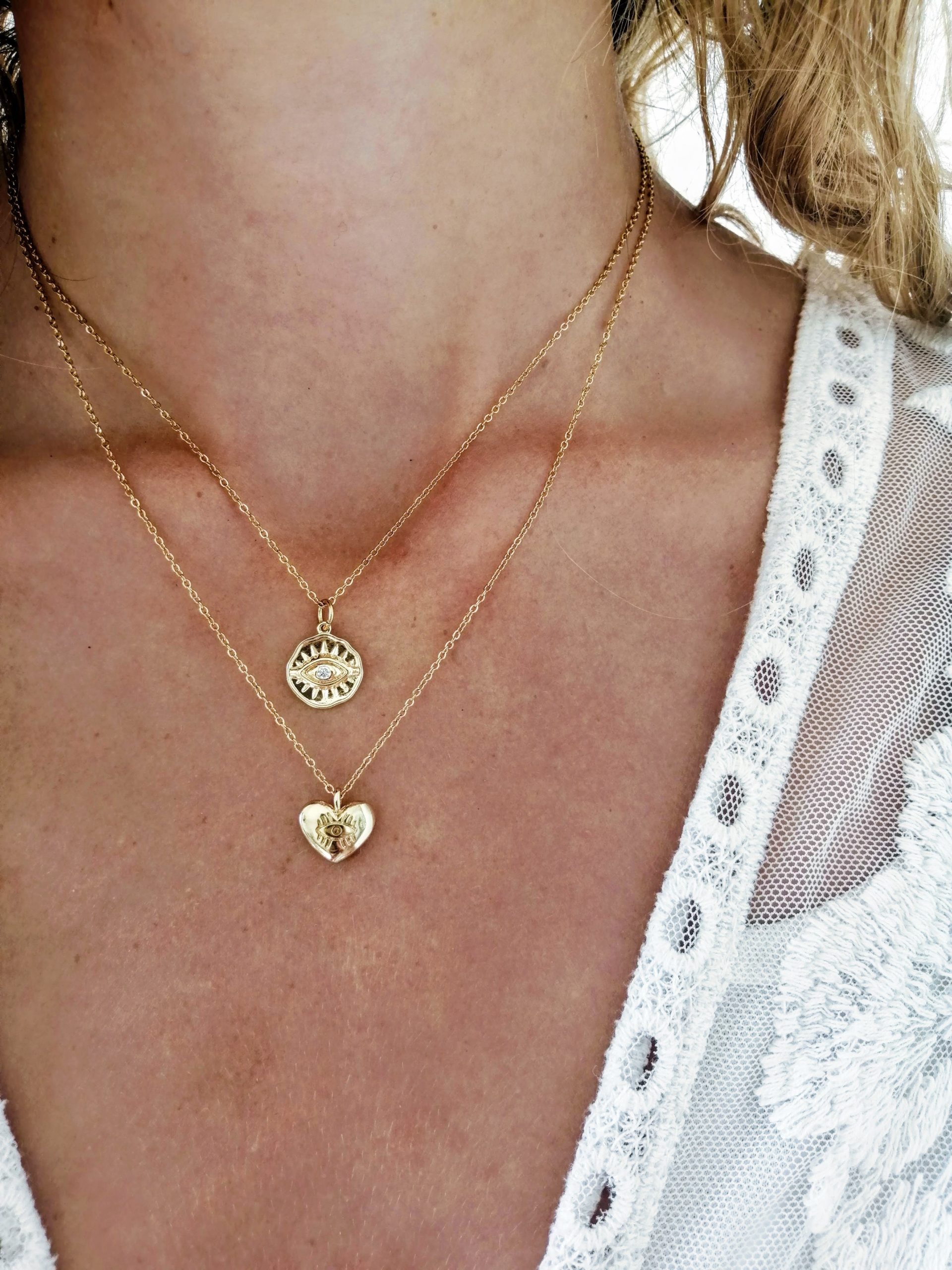 Zoom sur le collier cœur | La Jungle Bijoux